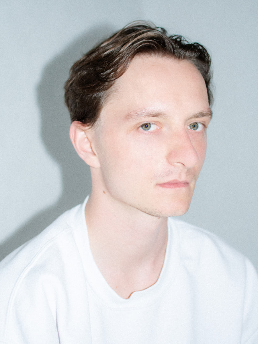 Damian Kosowski – Interaction